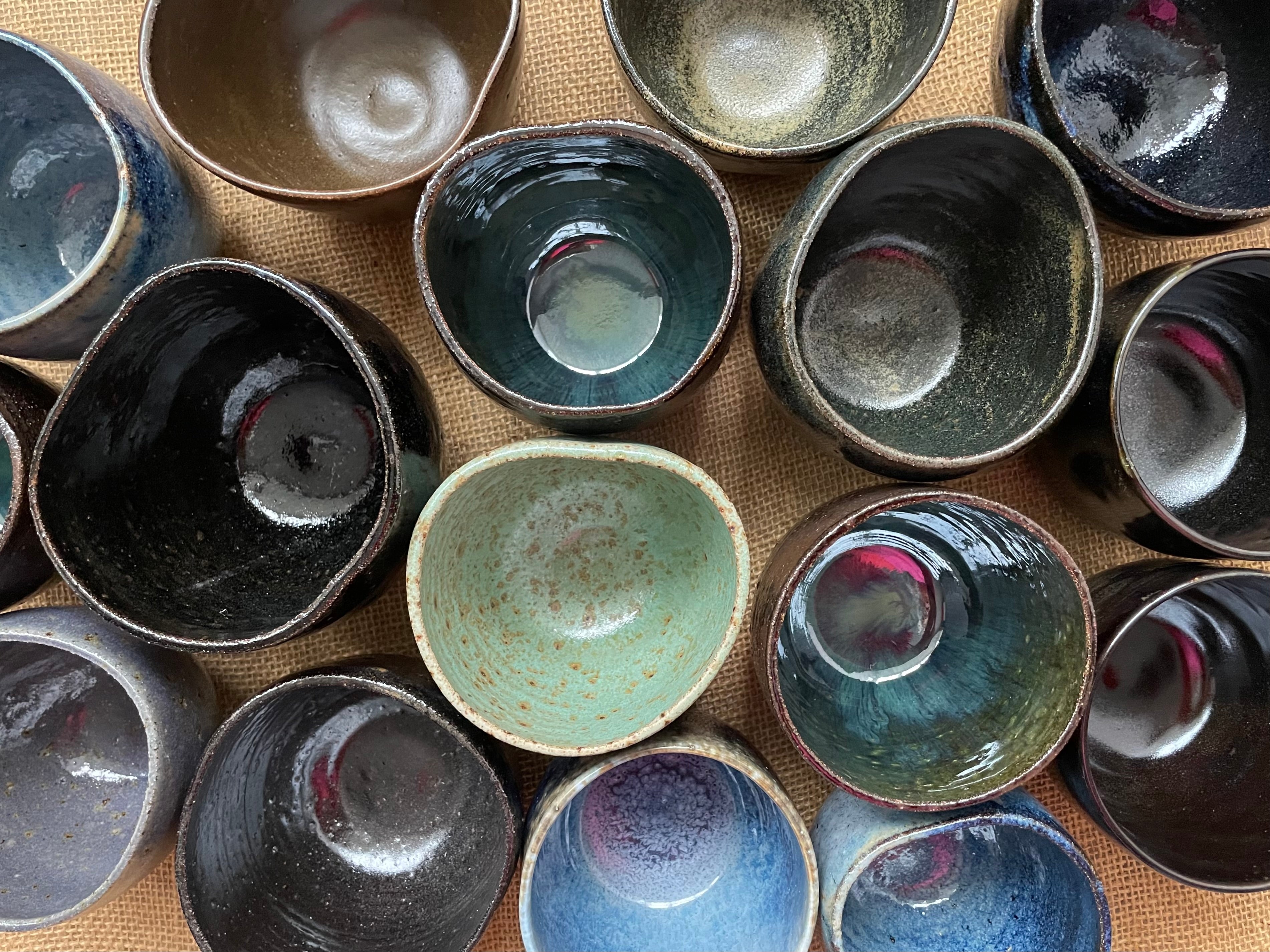 Mugs in natural shapes – catherineHKceramics